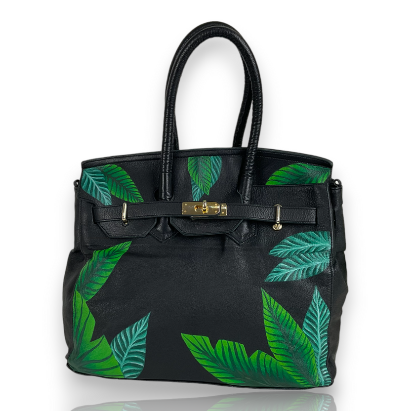 Random Designs – New Vintage Handbags